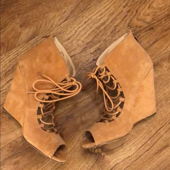 Shoemint | Shoes | Jordane Camel Wedge Heel | Poshmark